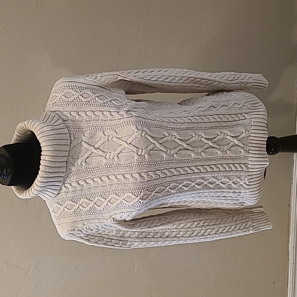 croft & barrow | Sweaters | Croftbarrow Beige Sweater | Poshmark
